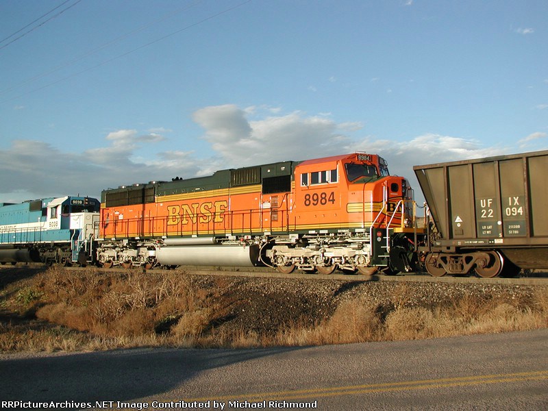 BNSF 8984